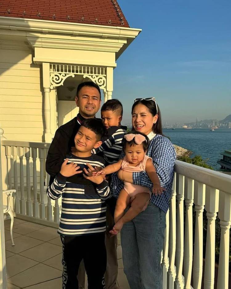 Ini Nama Lengkap Lily Anak Angkat Raffi dan Nagita Slavina | Popmama.com